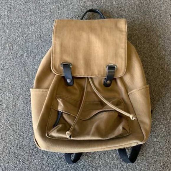 Everlane | Bags | Everlane The Twill Snap Backpack Beige Canvas Bag ...